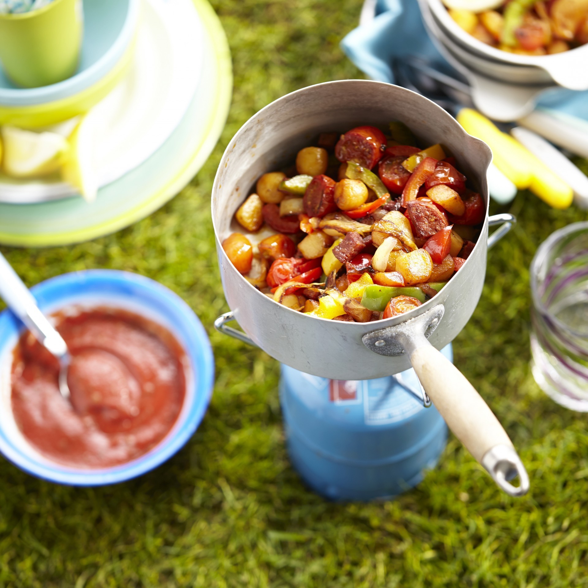 Domates sosu ile Fransız tava - Yemeke